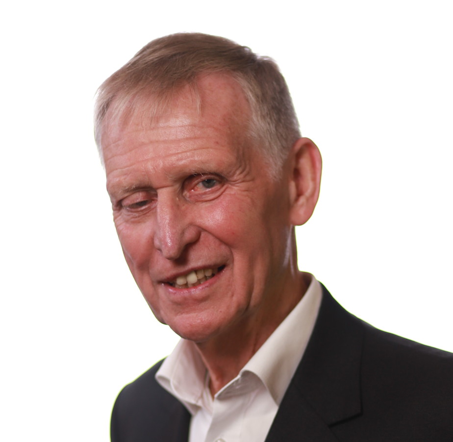 Terry Mansfield: a giant of UK magazines for 50 years - Flashes & Flames