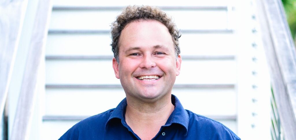 How I do it: Tim Huelskamp, 1440 news - Flashes & Flames