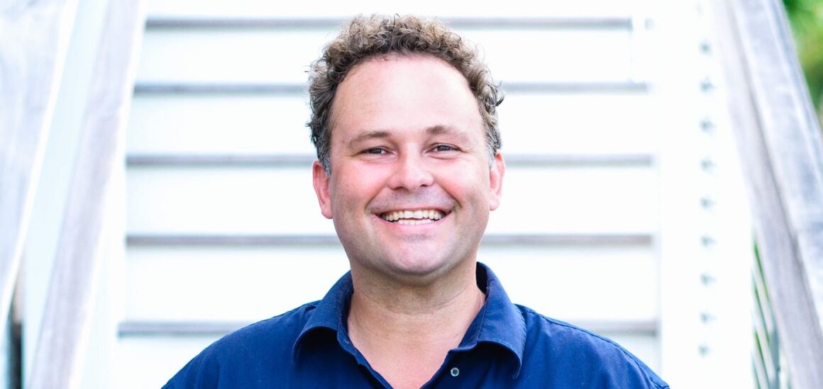 How I do it: Tim Huelskamp, 1440 news - Flashes & Flames
