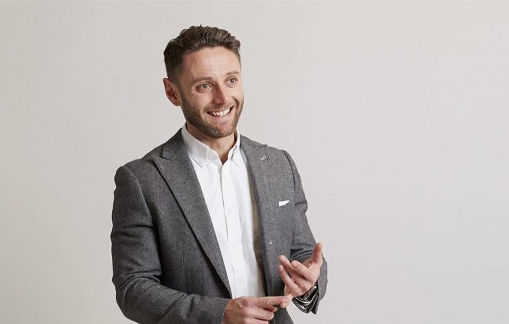 How I do it: Christian Broughton, Independent - Flashes & Flames