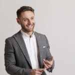 Will most newspapers and magazines be free? - Flashes & Flames