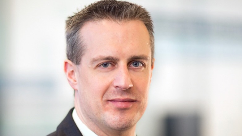 How I do it: Leon Saunders Calvert, The Economist - Flashes & Flames